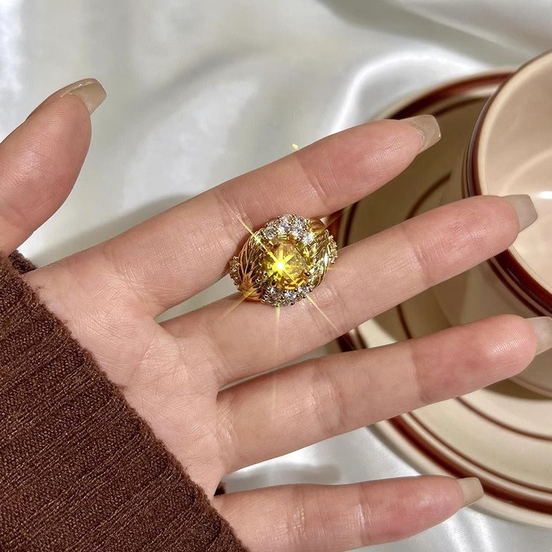 Wholesale Sparkling Diamond Yellow Zircon Ring — JOYASDECHINA WHOLESALE ...